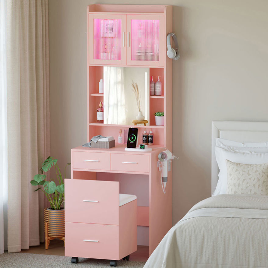 Apple pink particleboard with a linseed-lined melamine finish, 3 drawe ...